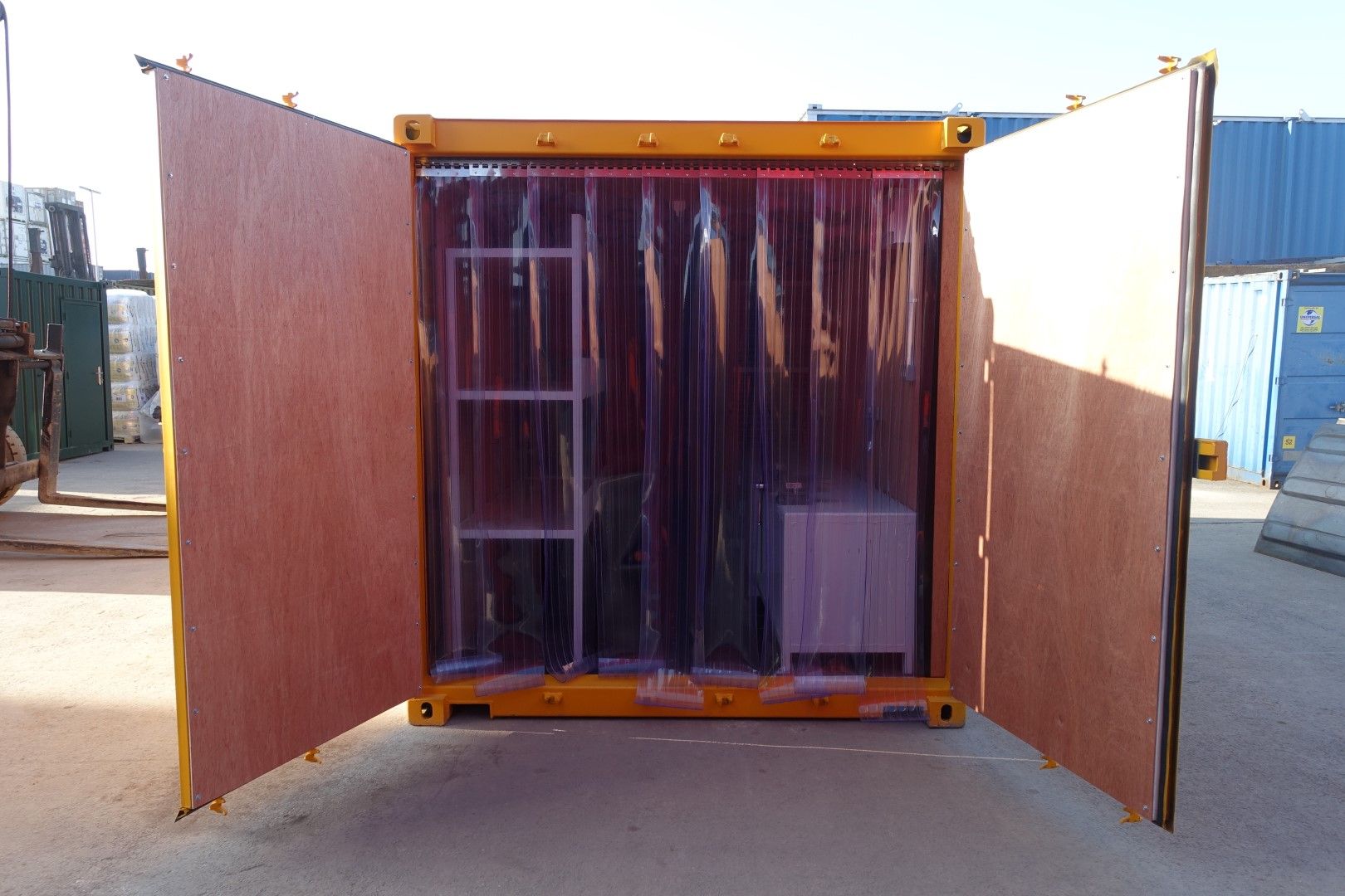 4 Benefits of Shipping Containers For Various Uses