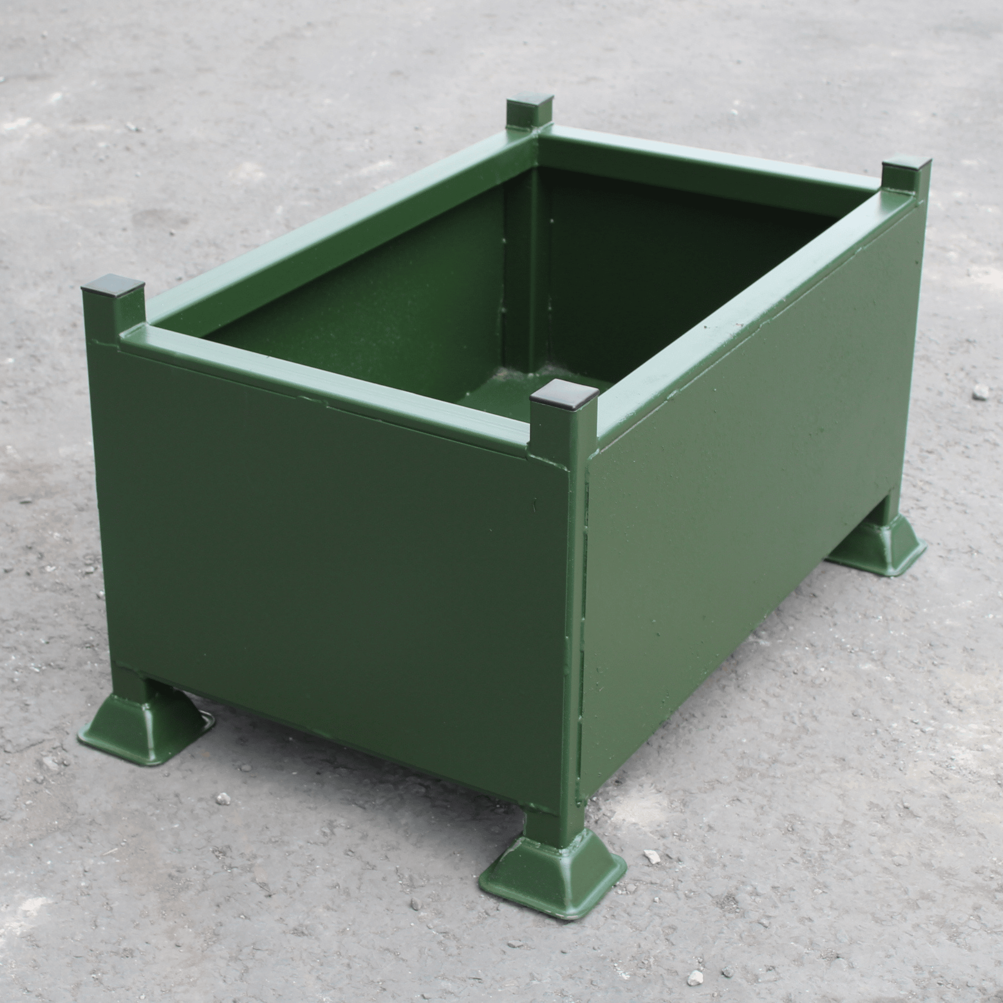 What Is A Stillage? Types, Uses, & Benefits Explained